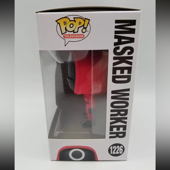 Funko | Toys | Nib Funko Pop Squid Game Season Circle Masked Worker ...